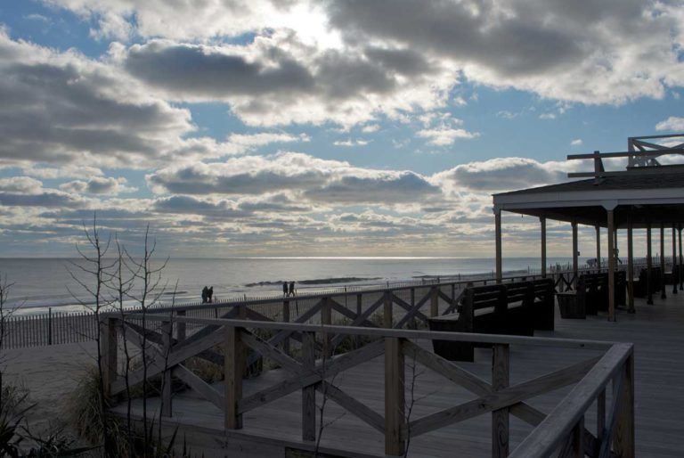 My Favorite Winter Walks: East Hampton Village, The Mill House Inn to ...